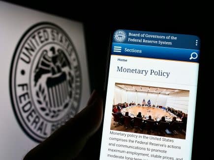 Navigating Relocation Amid Federal Reserve Rate Changes - InterLink Relocation Resources